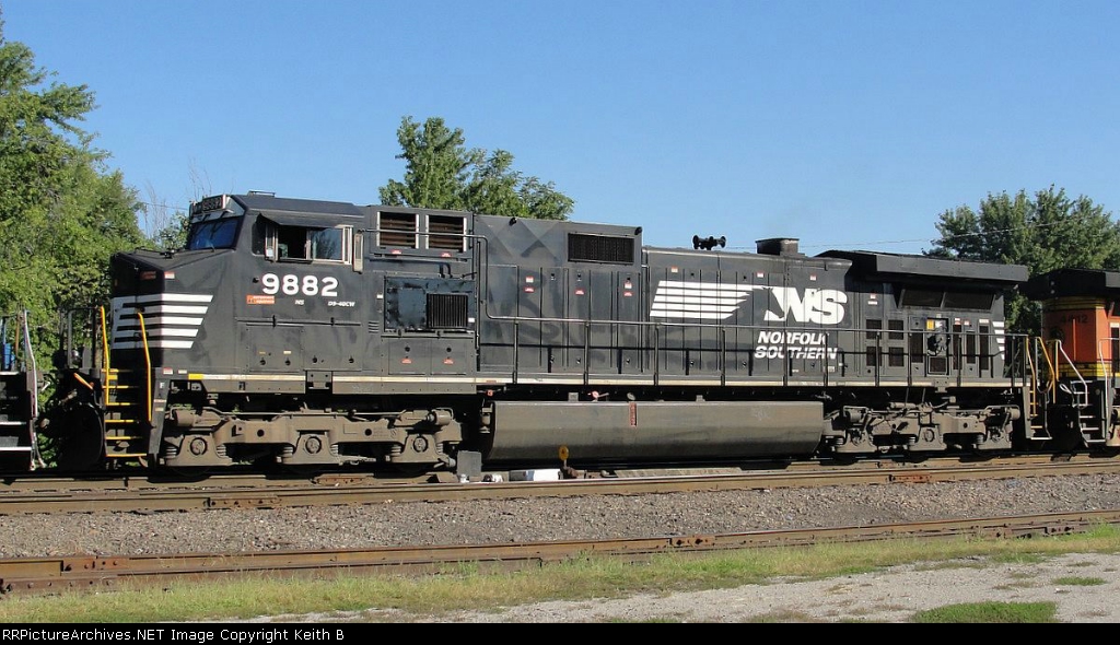 NS 9882